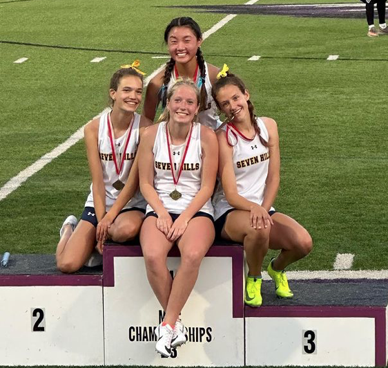 Stingers win big at MVC Championship Track Meet - Seven Hills School